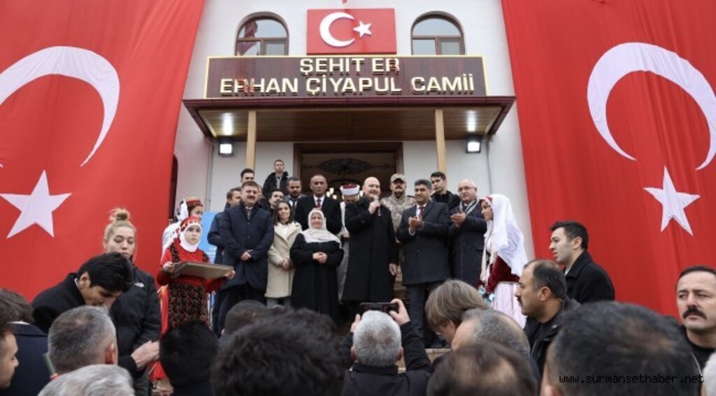 Bakan Soylu, Iğdır’da şehit asker adına yaptırılan cami ve Kur’an ... Bakan Soylu, Iğdır’da şehit asker adına yaptırılan cami ve Kur’an ...